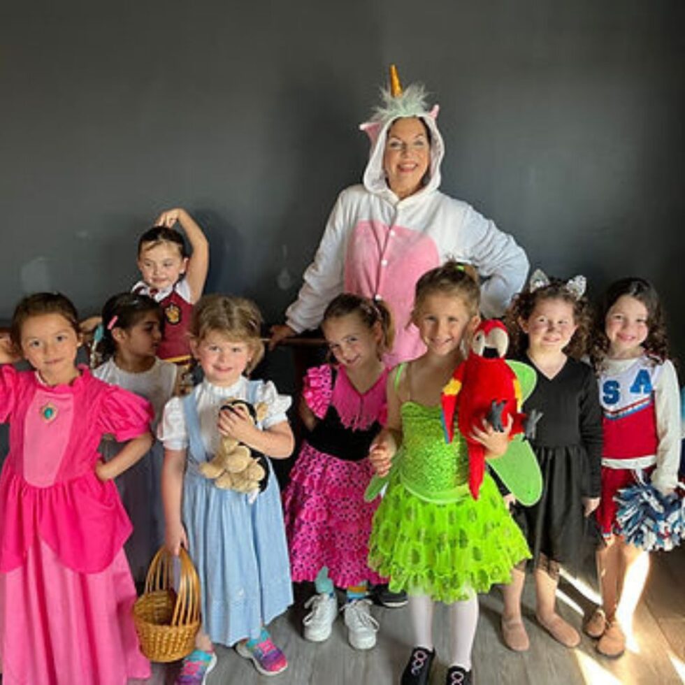Stamford Moms 2024 Summer Camp Guide! - Stamford Moms